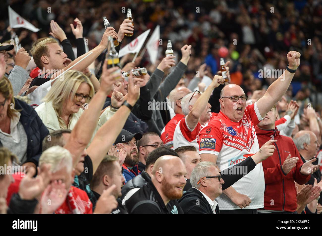 Manchester, England -24th September 2022 - St. Helens fans. Rugby ...