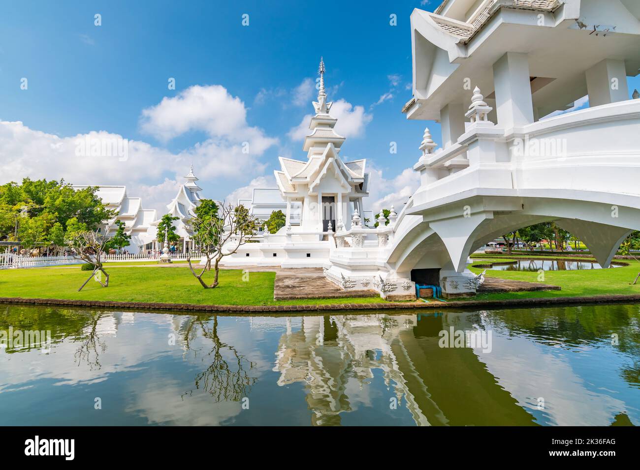 The white temple (Wat Rong Khun) in Chiang Rai city, Thailand ...