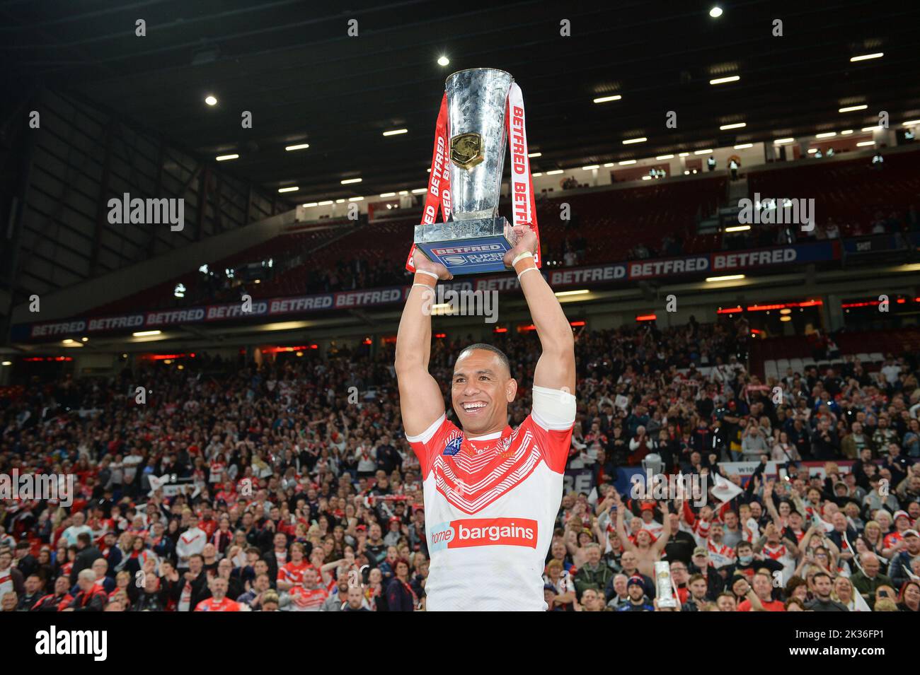 Manchester, England -24th September 2022 - Will Hopoate of St Helens ...