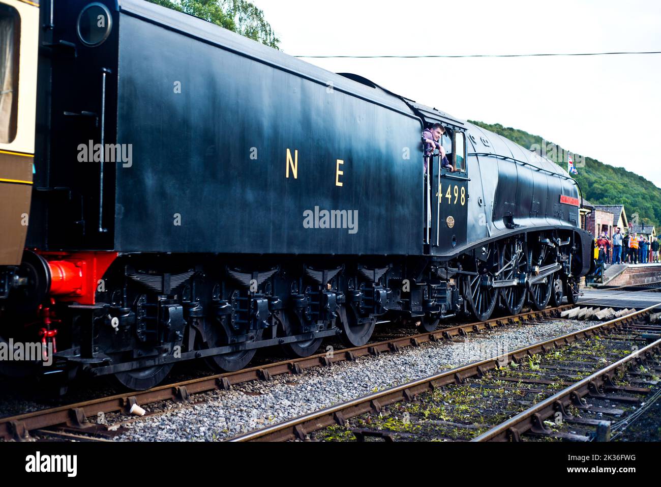 A4 Pacific no 4498 Sir Nigel Gresley in wartime black livery at ...