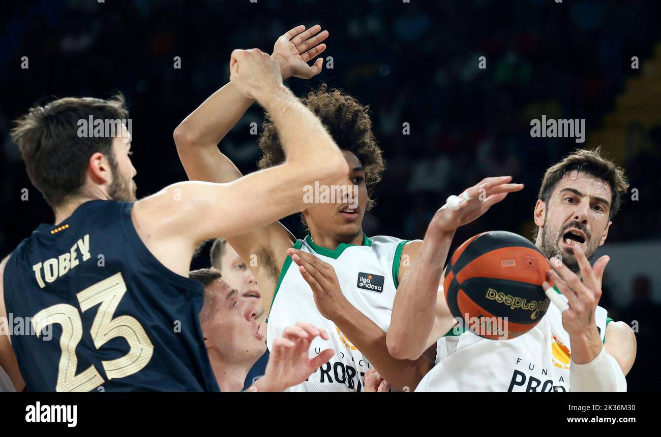 Semifinal of the Spanish Basketball Super Cup FC Barcelona vs Joventut ...