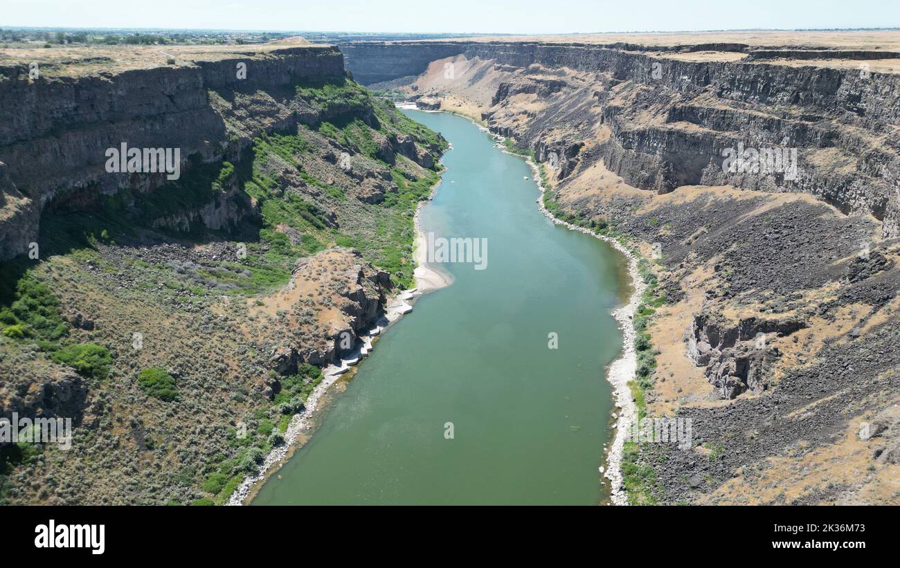 A high-angle shot of the Snake River in the Shoshone falls park Stock ...