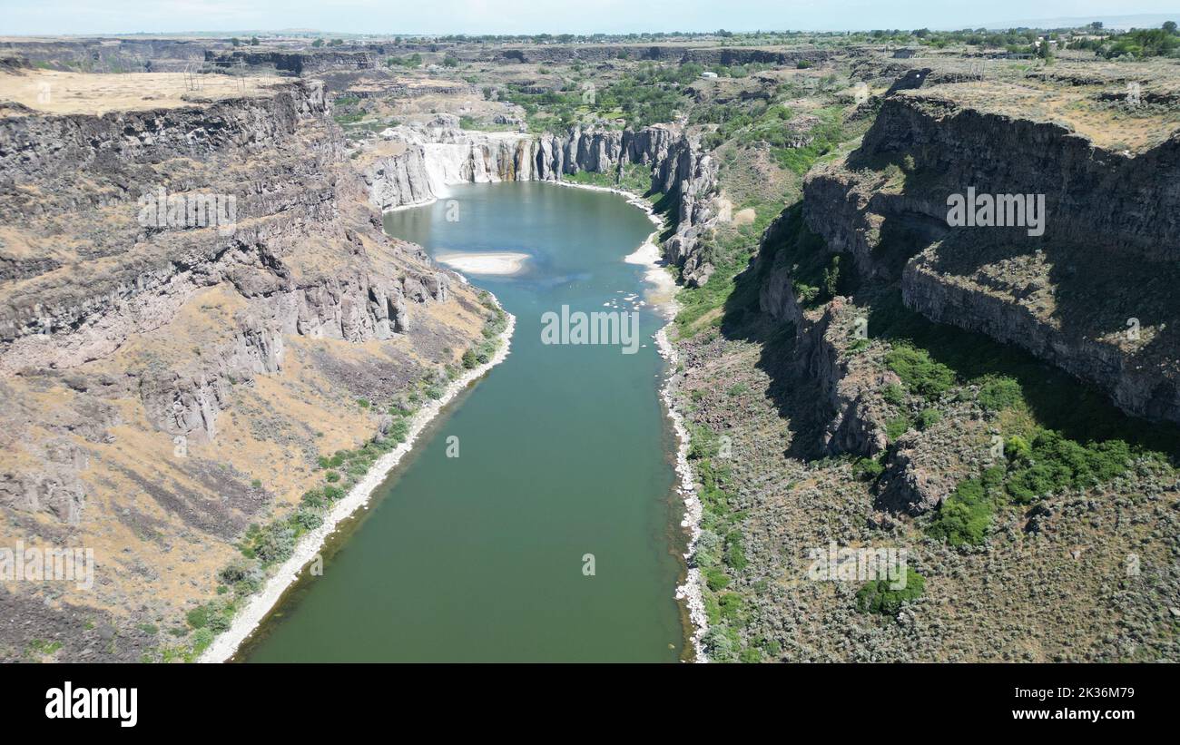 A high-angle shot of the Snake River in the Shoshone falls park Stock ...
