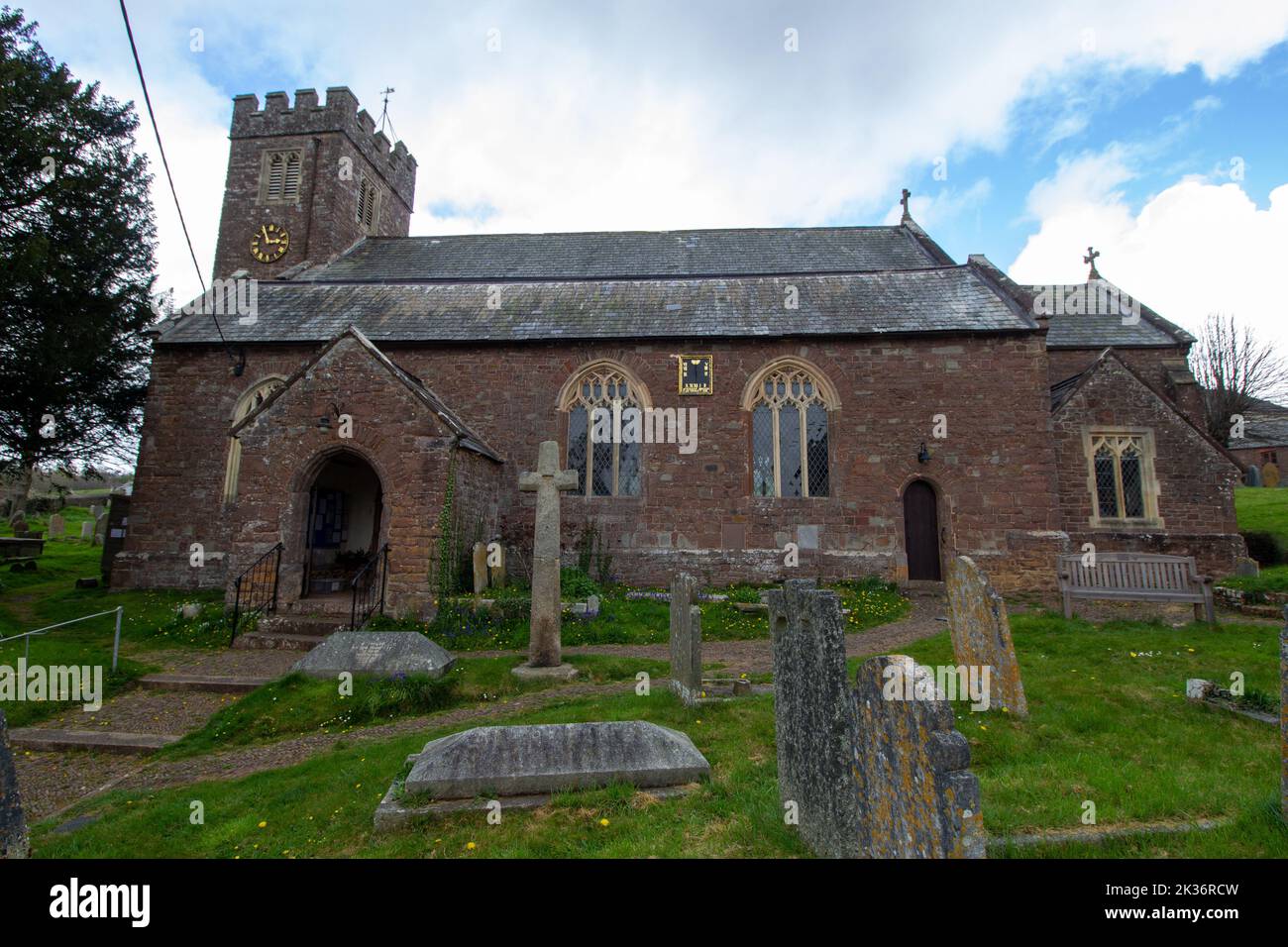 SANDFORD, DEVON, UK - APRIL 6, 2022 Sandford (St. Swithin) Church on ...