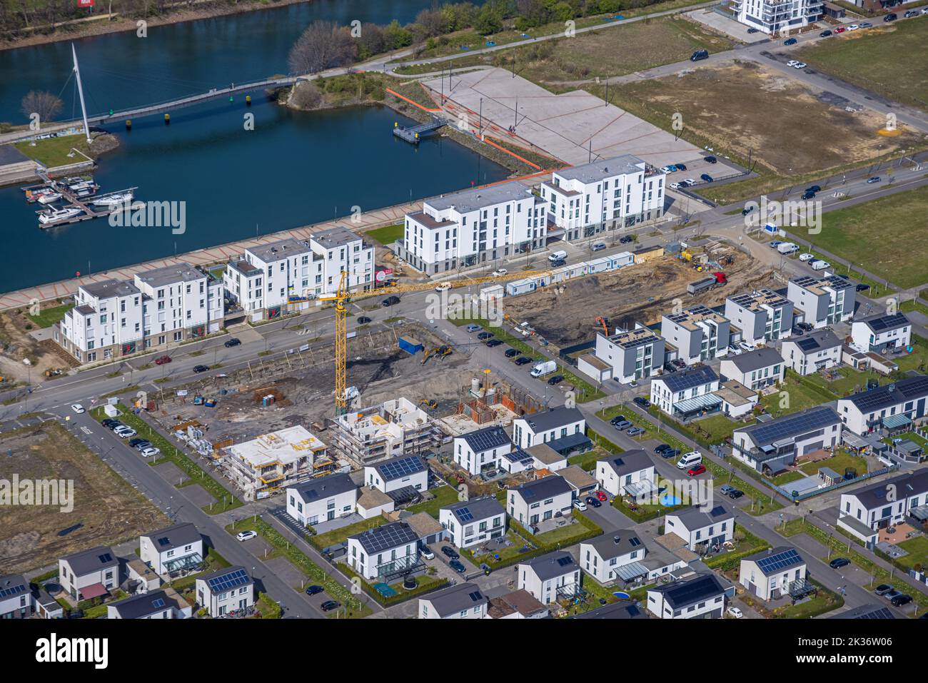Aerial view, marina, terraced house housing estate Hafenquartier Graf ...