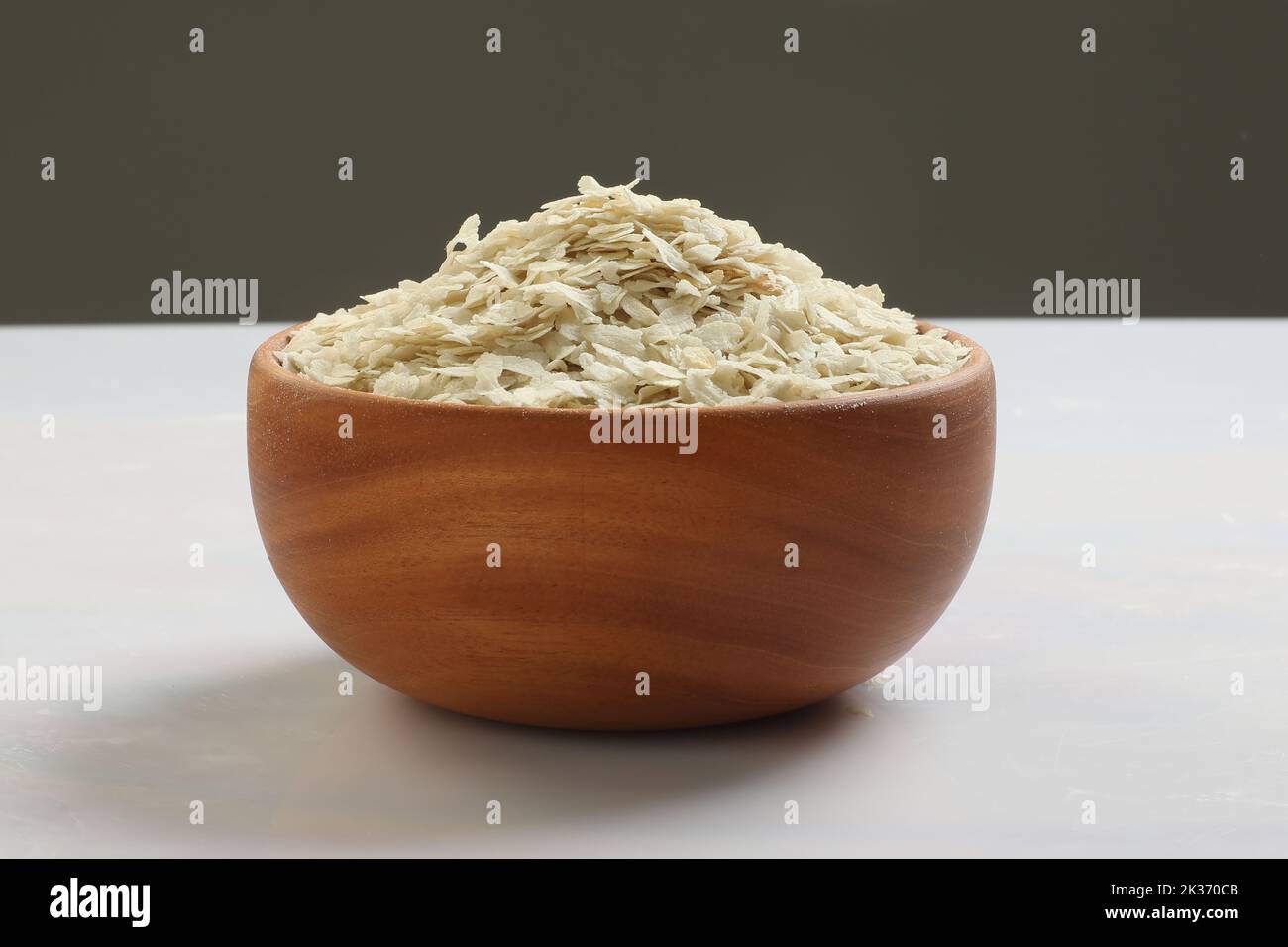 Raw Flattened Rice or Thick or thin Rice Flakes for Namkeen Chivda ...
