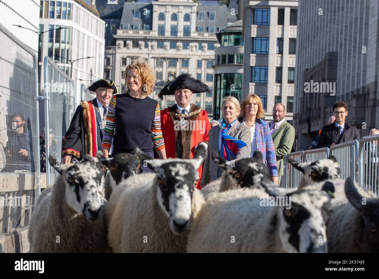 London, UK. 25th Sep, 2022. TV presenter Kate Humble leads the annual ...