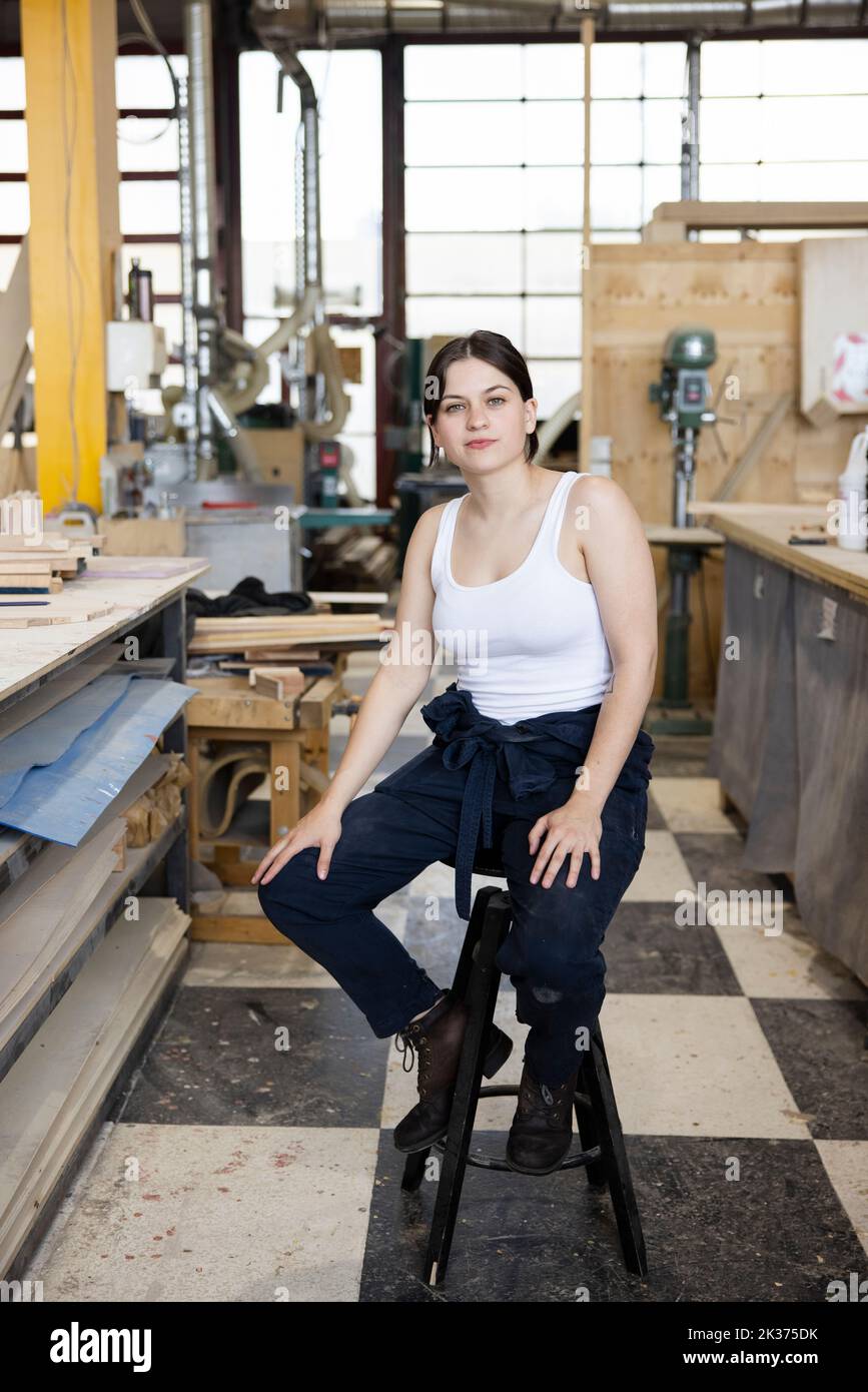 Woodworker hi-res stock photography and images - Alamy