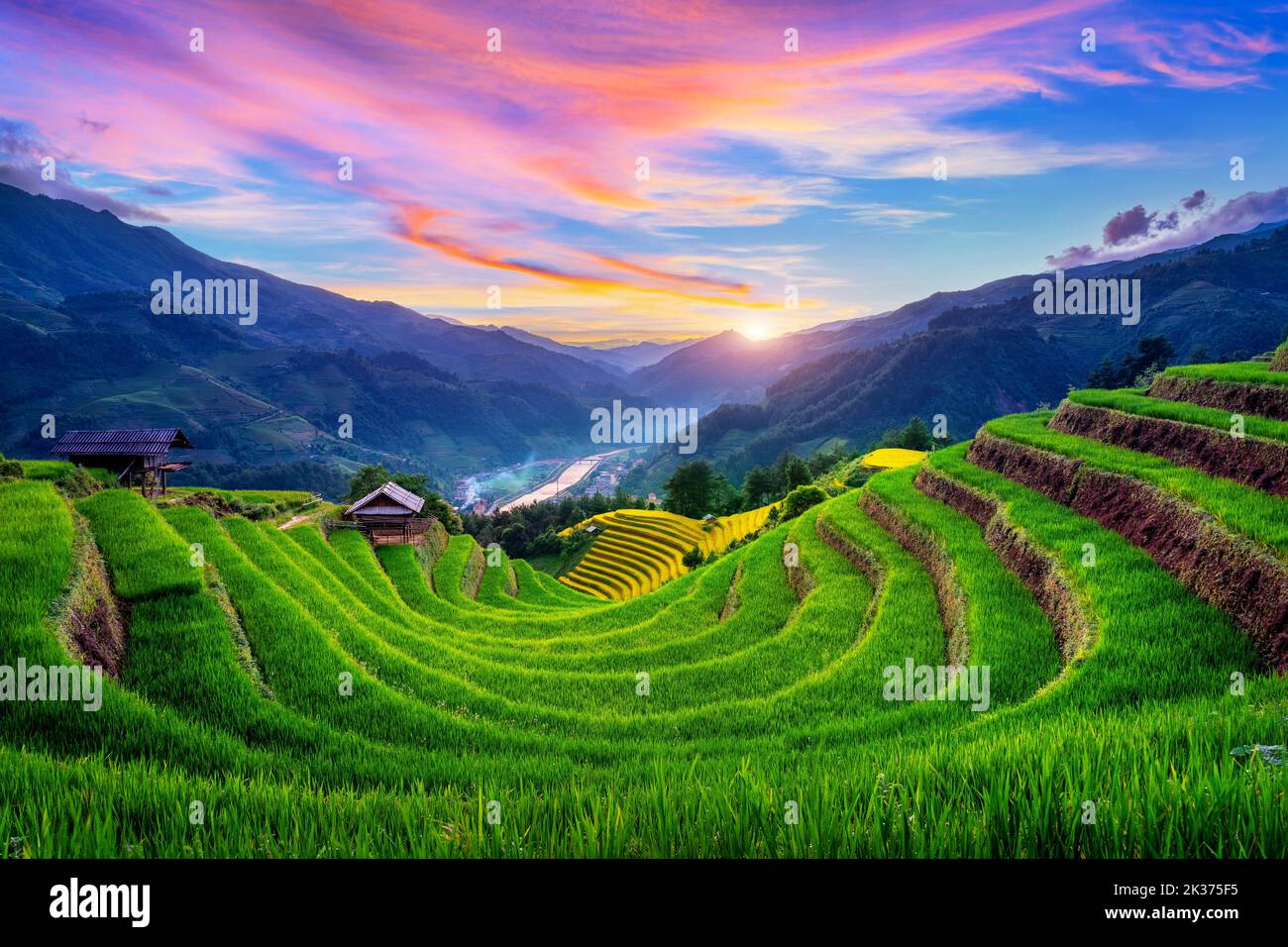 Beautiful Rice terraces at sunset in Mu cang chai, Vietnam Stock Photo ...