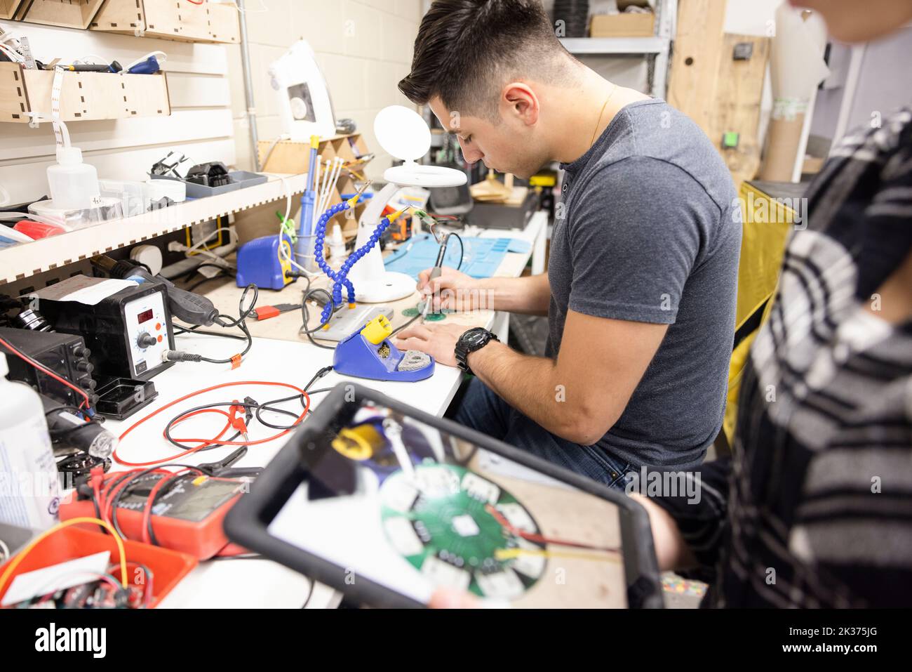Soldering workbench hi-res stock photography and images - Alamy
