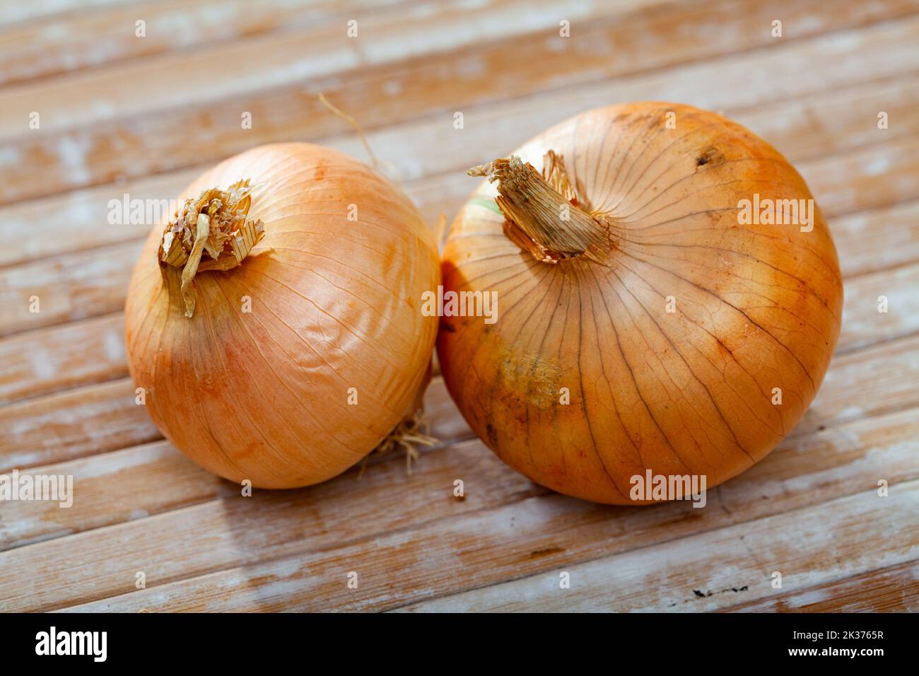 Pure organic raw onion Stock Photo - Alamy