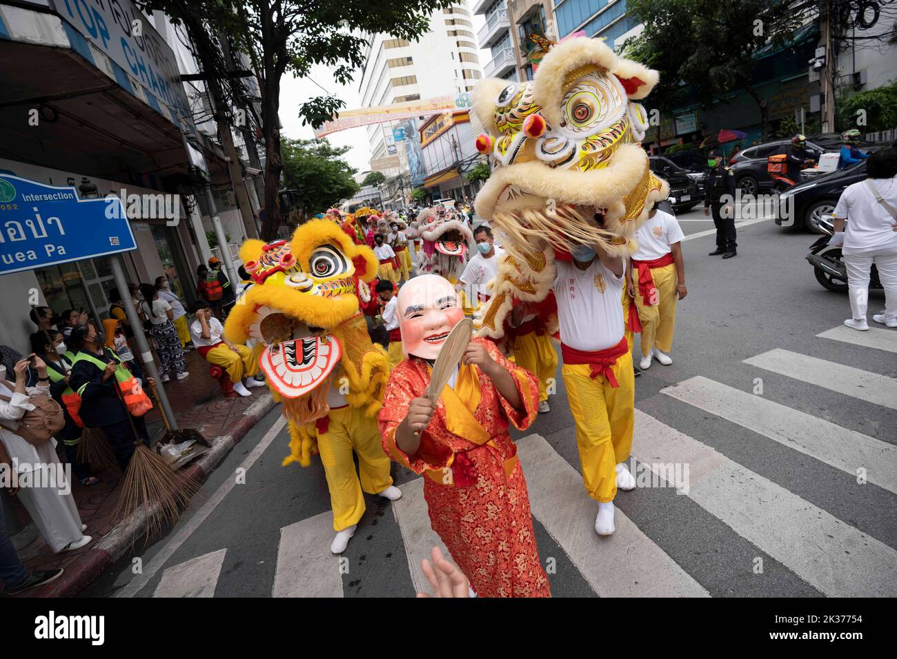 Bangkok, Bangkok, Thailand. 25th Sep, 2022. Traditional Chinese lion ...