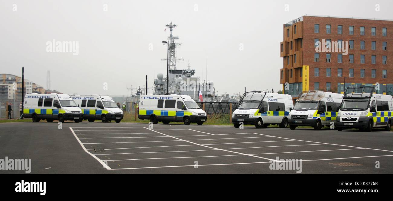 Police vans park in hi-res stock photography and images - Alamy
