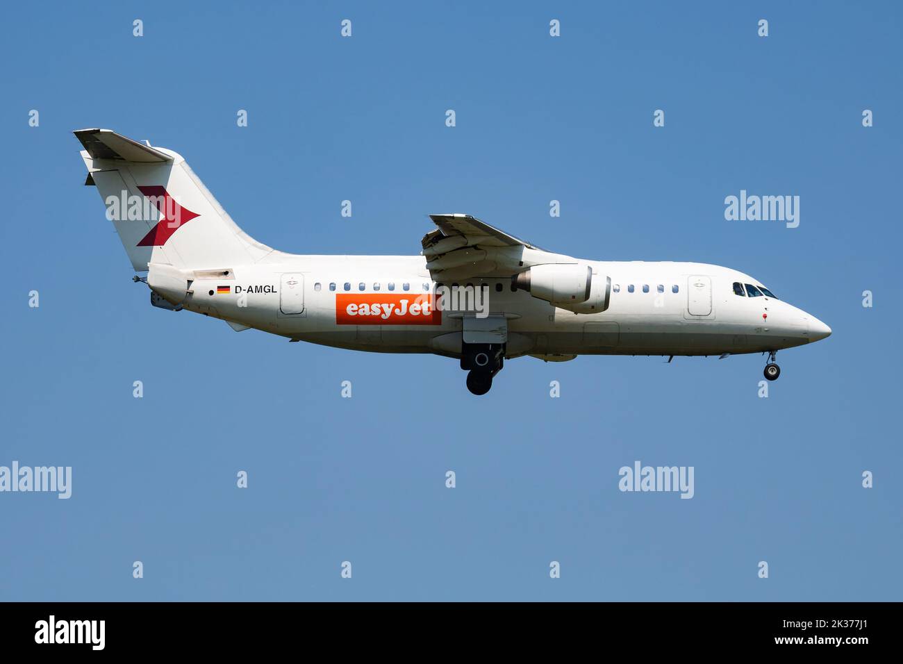 Vienna, Austria - May 13, 2018: EasyJet British Aerospace Avro RJ100 D ...