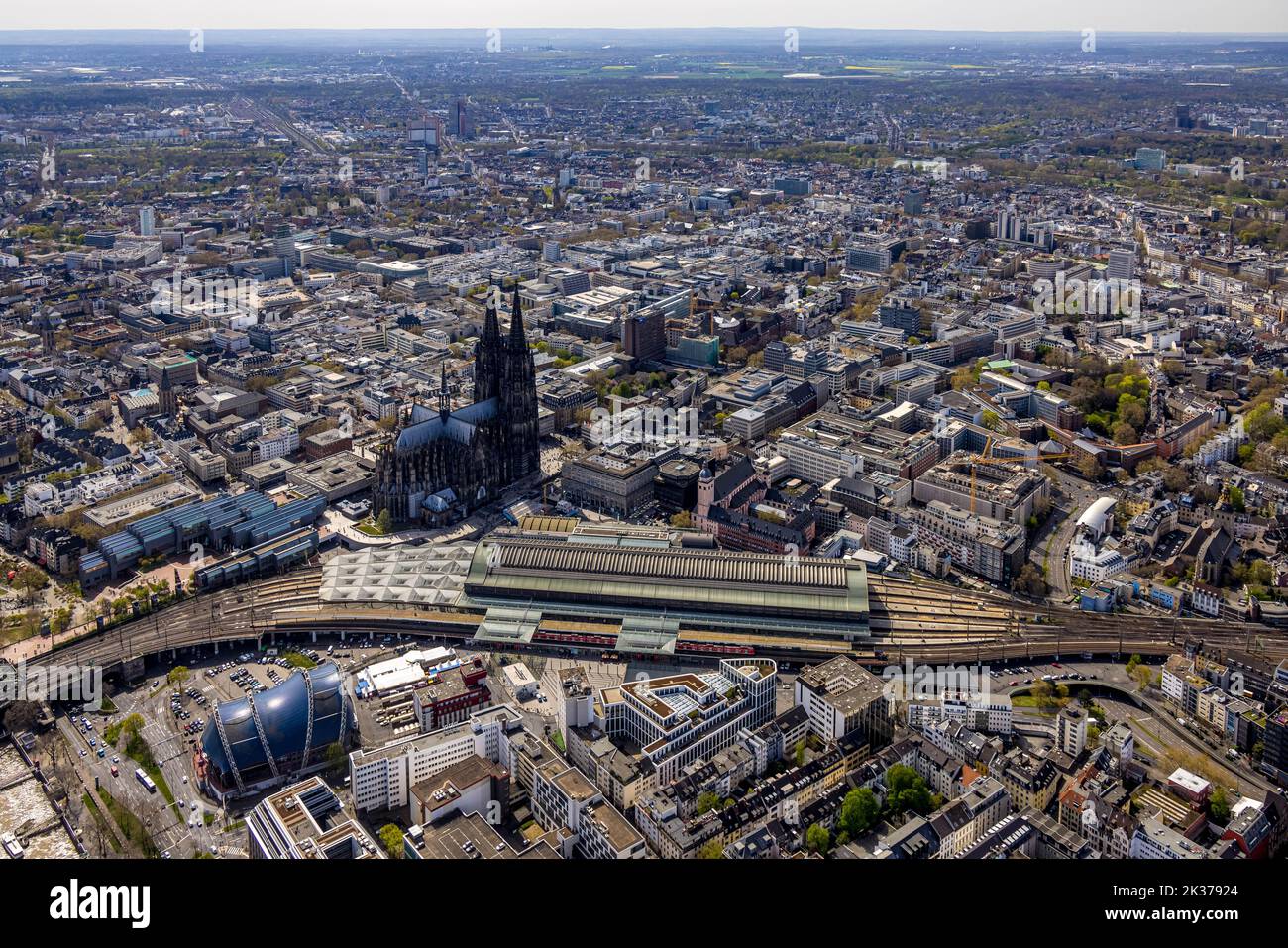 Aerial view, Cologne Cathedral and Cologne Central Station, Musical ...