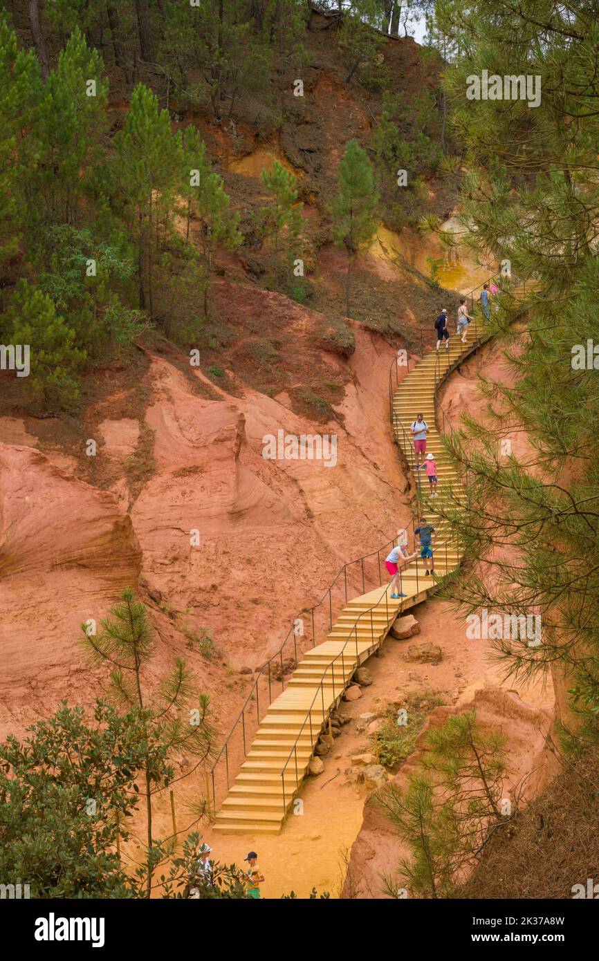 French families walking tree park hi-res stock photography and images ...