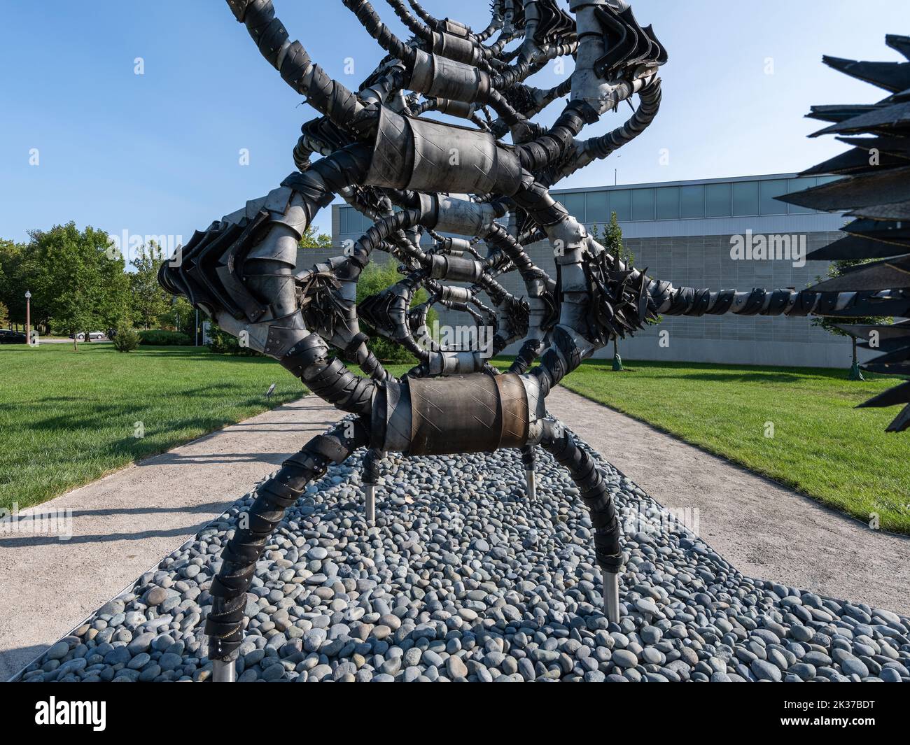 Sculpture on campus university college hi-res stock photography and ...
