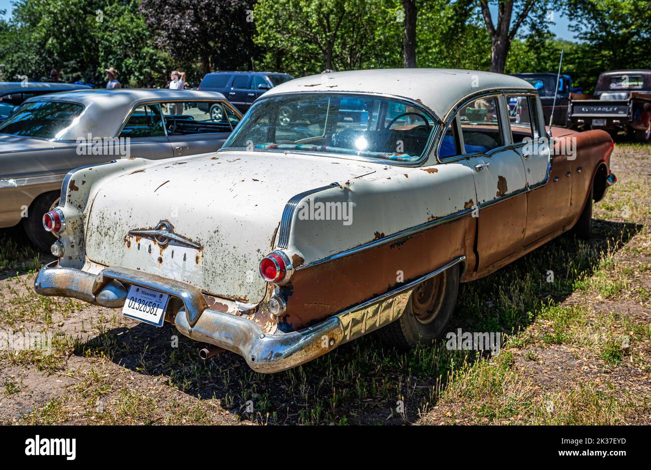 Old rusty pontiac hi-res stock photography and images - Alamy