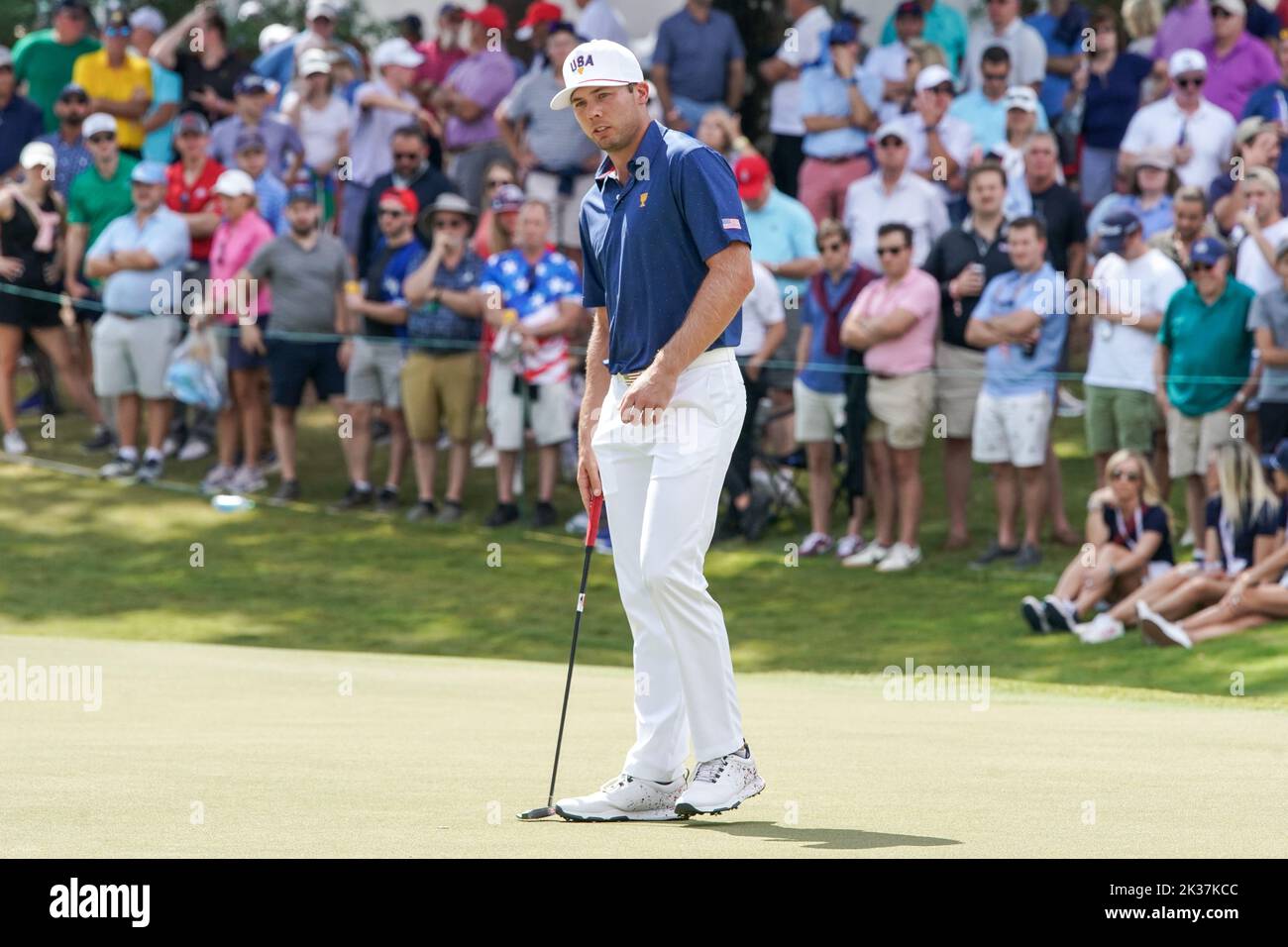 Charlotte, North Carolina, USA. 24th Sep, 2022. Sam Burns lines up a putt on the second green ...