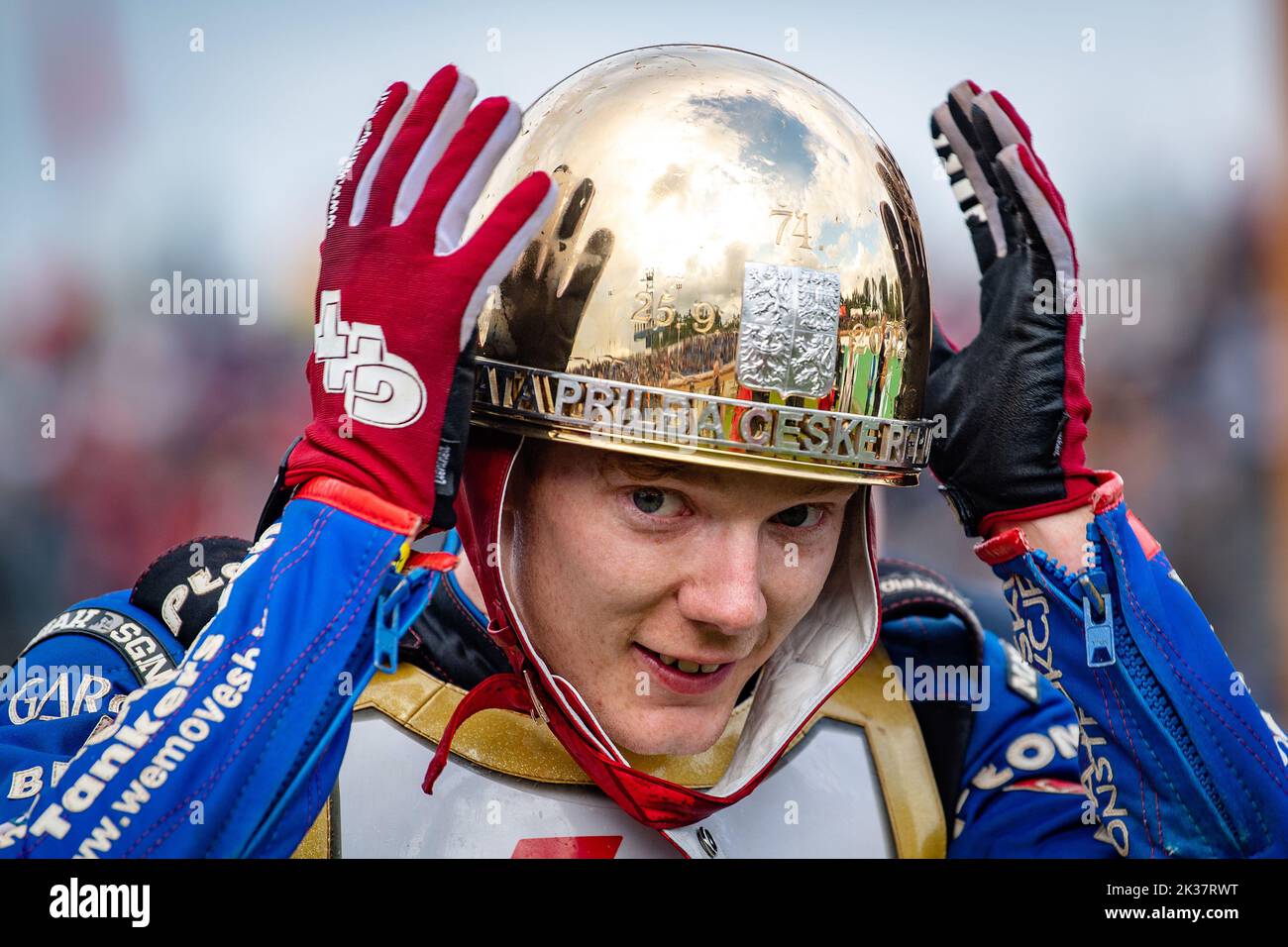 David bewley hi-res stock photography and images - Alamy
