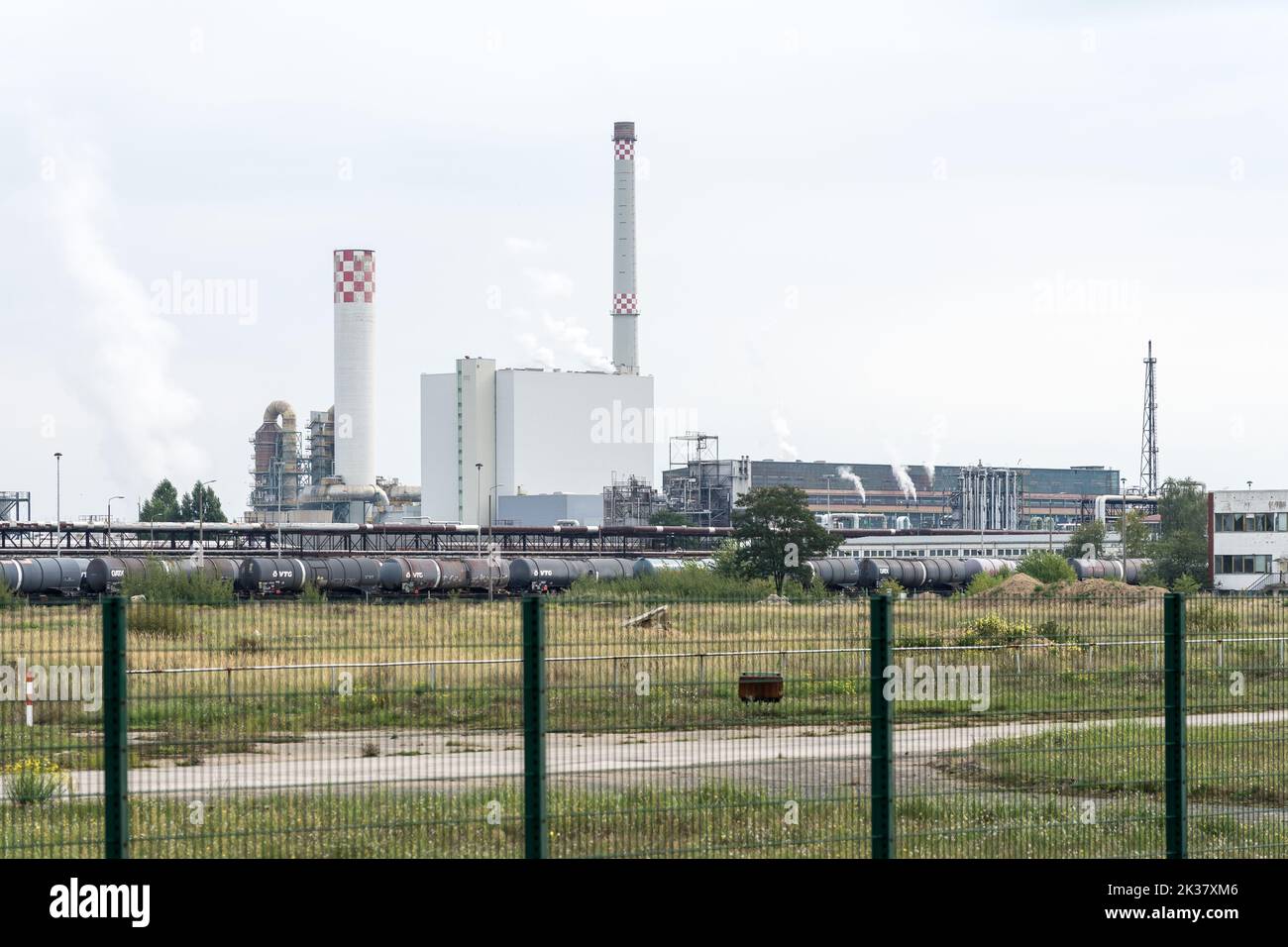 The PCK Raffinerie GmbH oil processing plant. The PCK refinery supplies ...