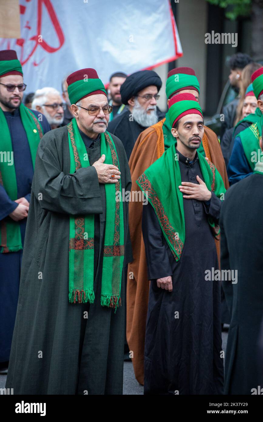 Imam hussains horse hi-res stock photography and images - Alamy