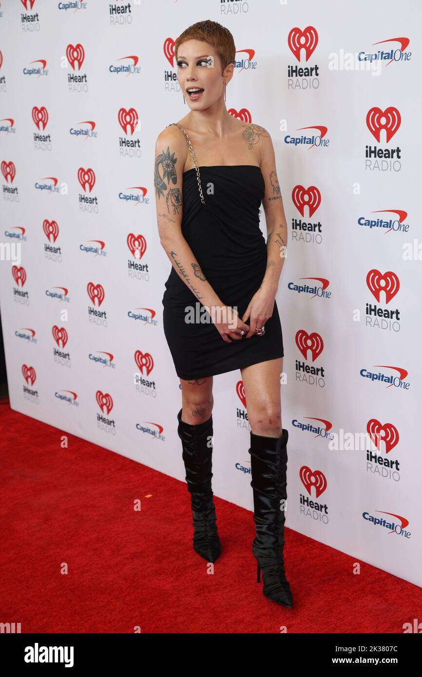Las Vegas, NV, USA. 24th Sep, 2022. Halsey at arrivals for 2022 ...