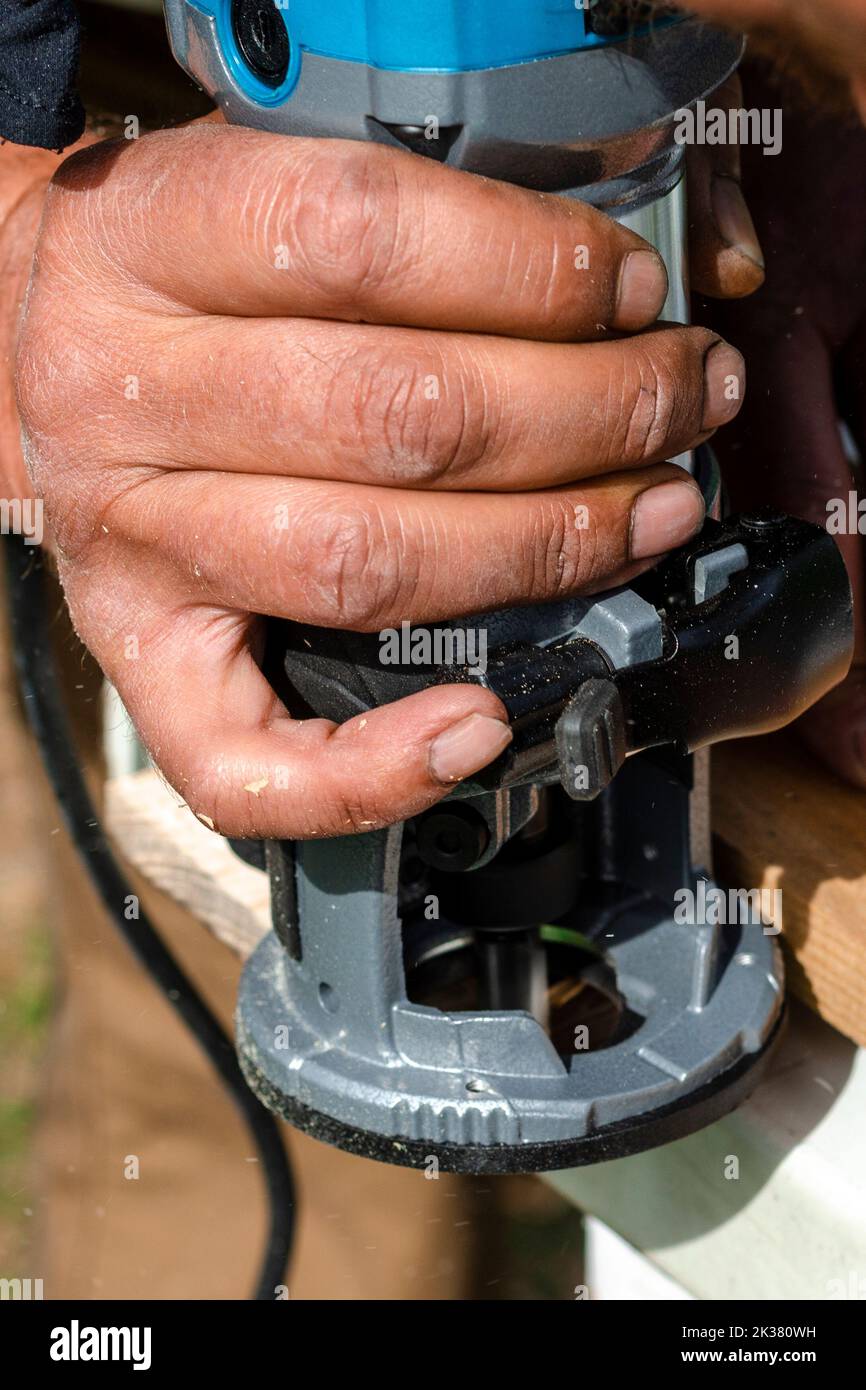 Shaping copying shank router bit clamped in chuck of a working machine ...