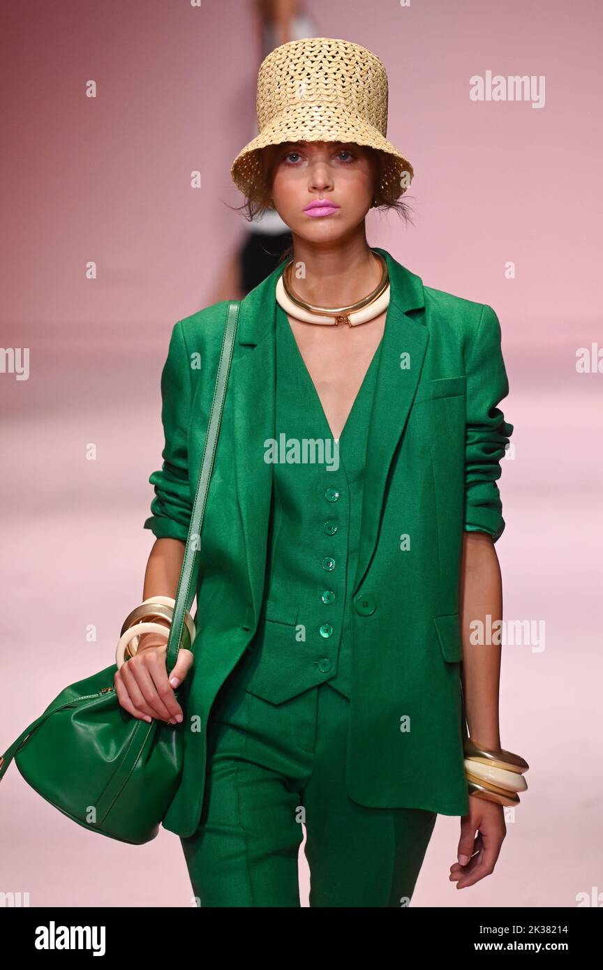 Milan, Italy. 25th Sep, 2022. Milan, Milan Fashion Week, Woman Spring ...