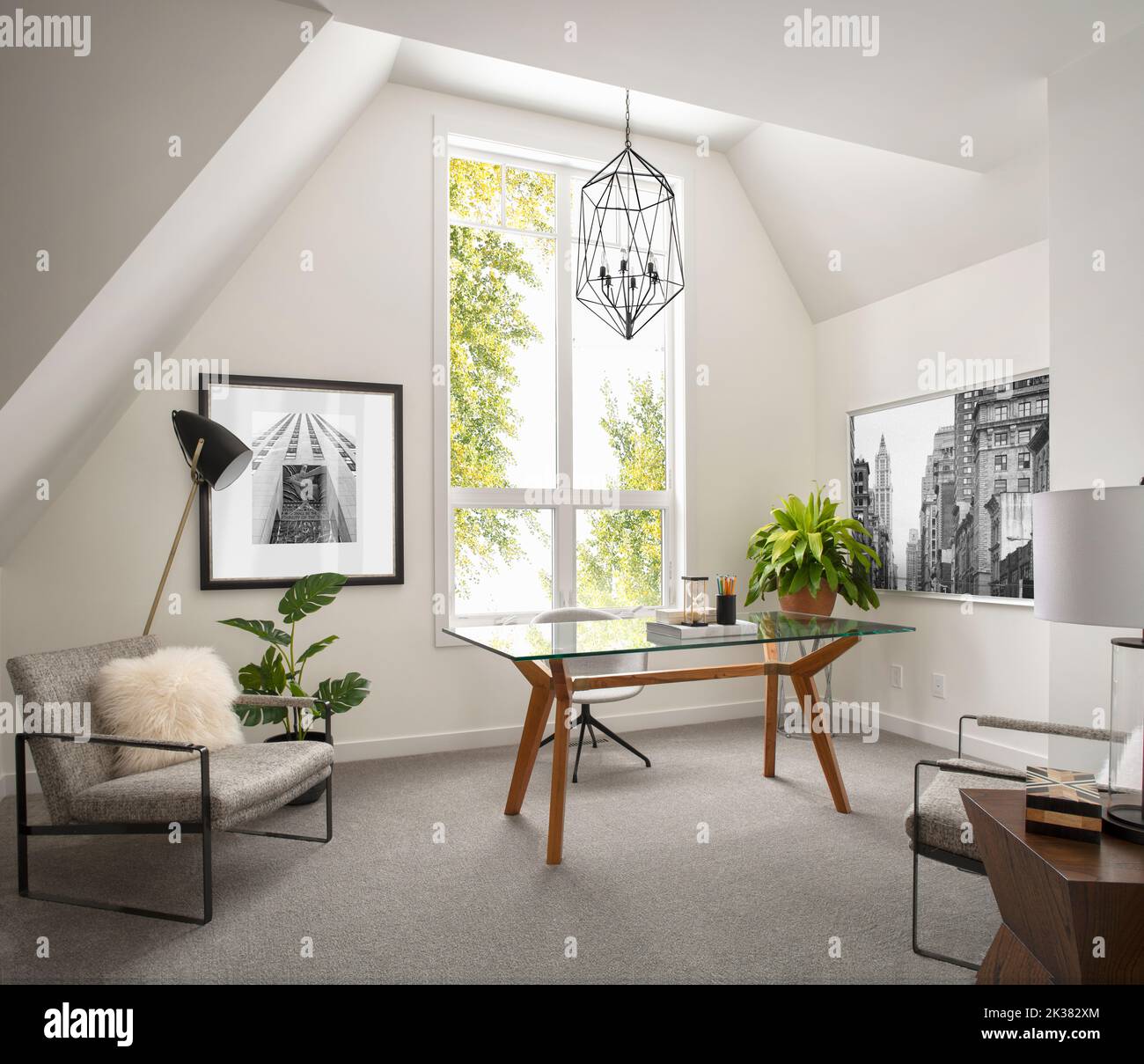 Luxury home interior art hi-res stock photography and images - Alamy