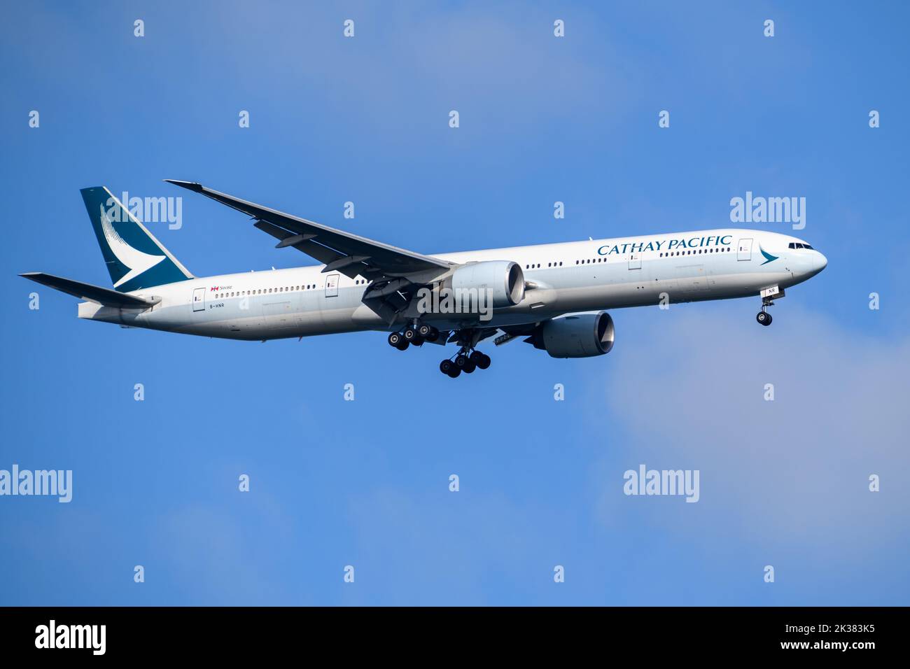 Cathay Pacific Airlines Boeing B777 Arriving at Sydney Airport Stock ...