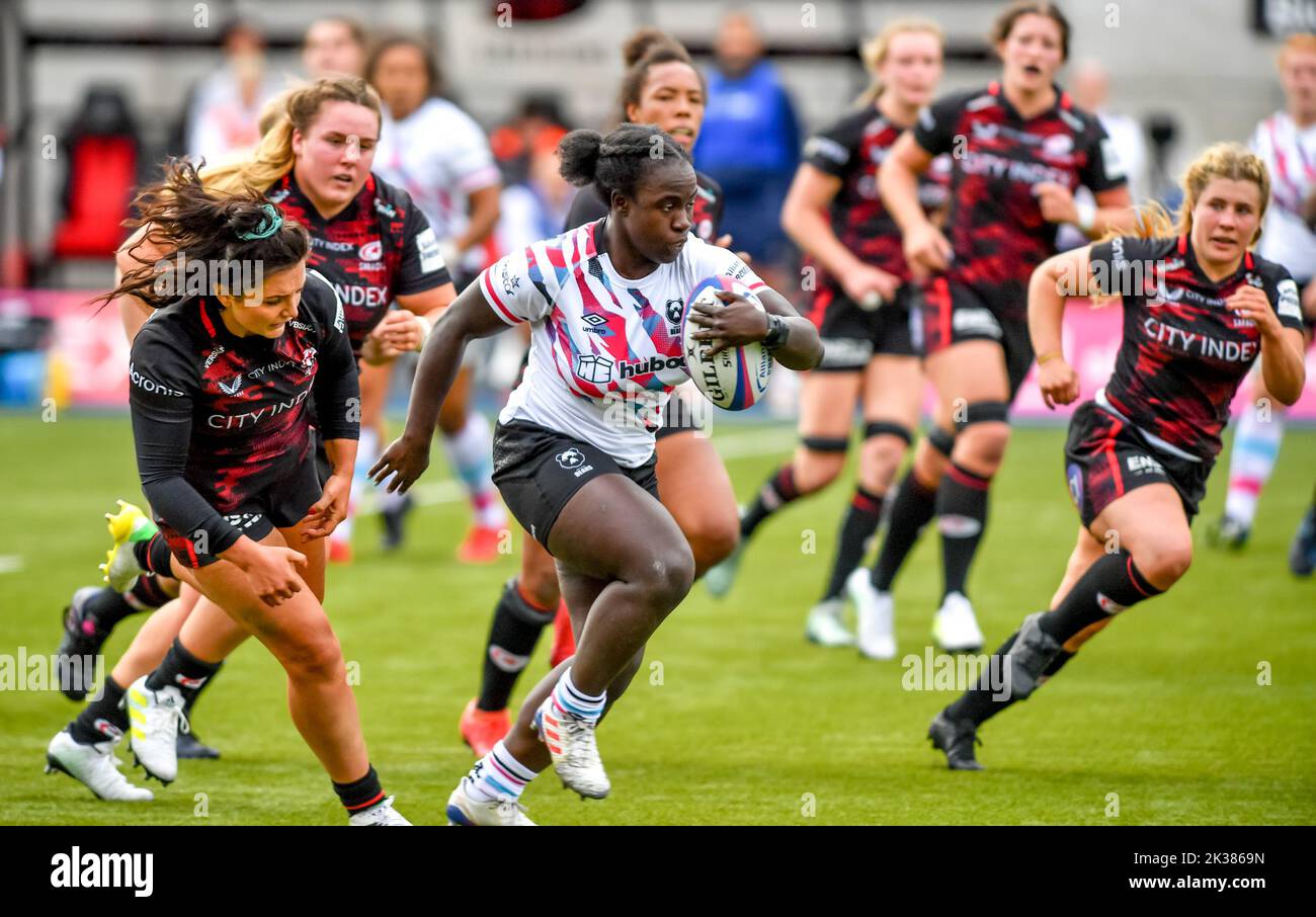 Simi Pam of Bristol Bears Women collects the ball in the mid field ...