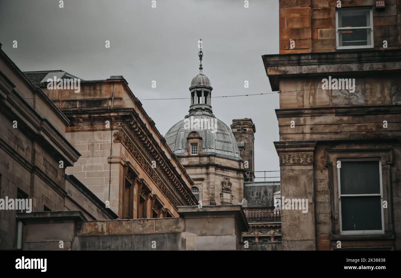 An aerial view of Edinburgh University building facade in Glasgow Stock ...