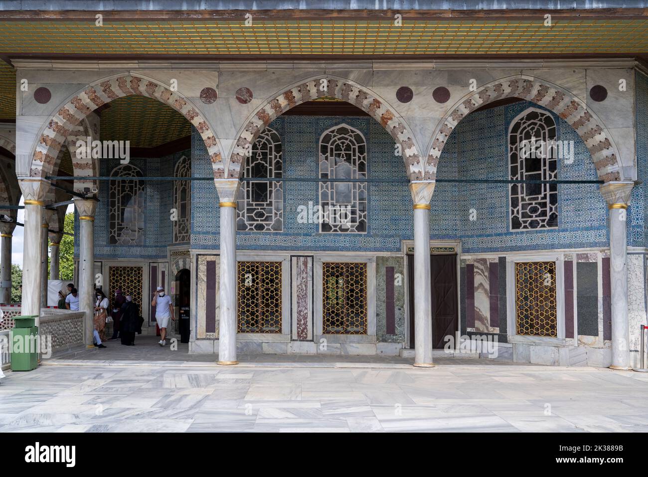 Internal wall of topkapi in Istanbul Stock Photo - Alamy