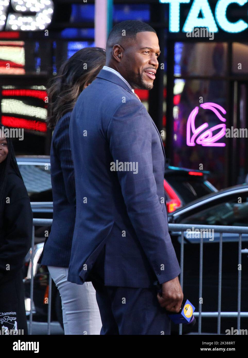 Good Morning America Cast -PICTURED: Michael Strahan -LOCATION: New ...