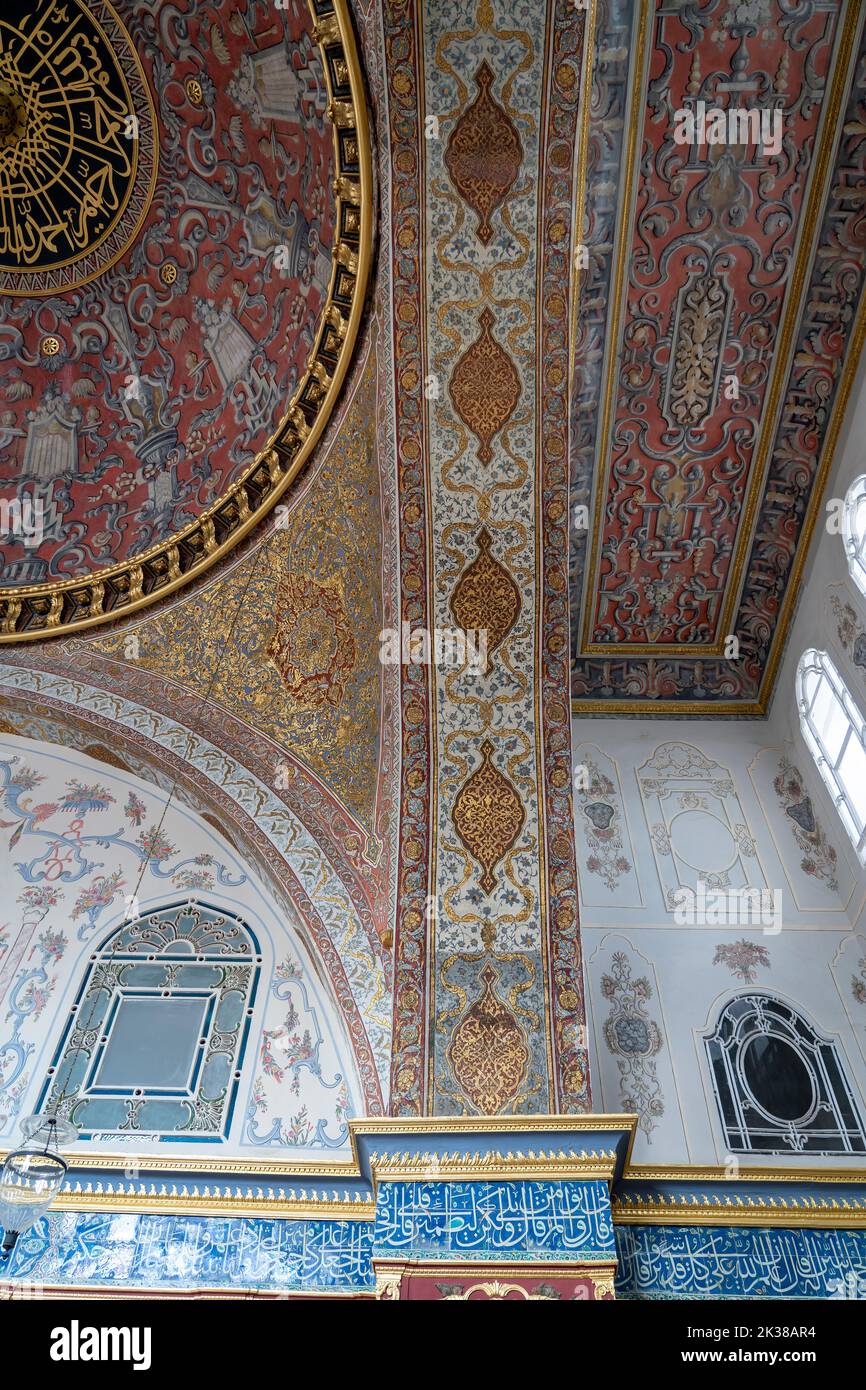 Internal wall of topkapi in istanbul Stock Photo - Alamy