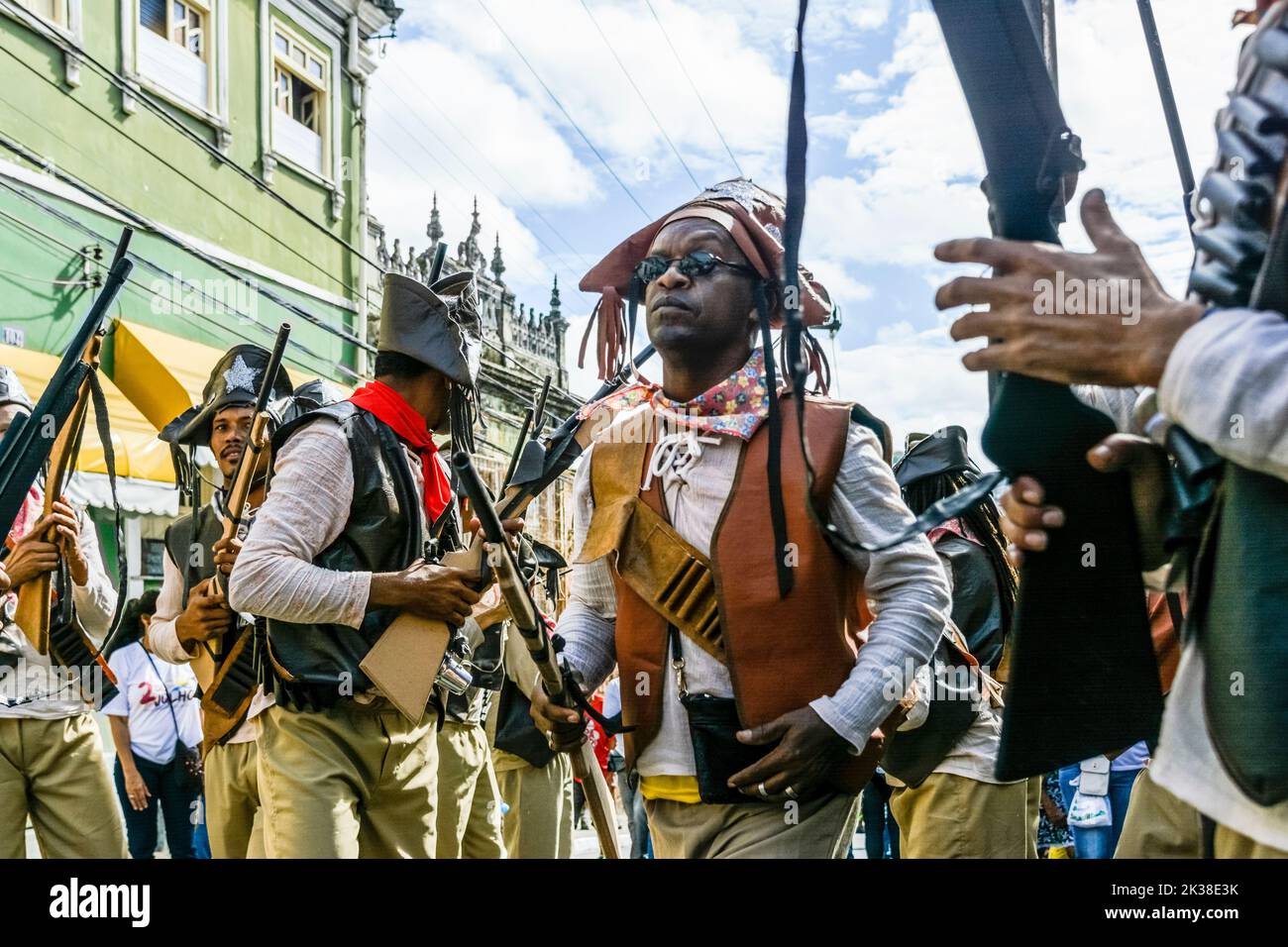 The view of people wearing pirate costumes and weapons on Bahia's ...