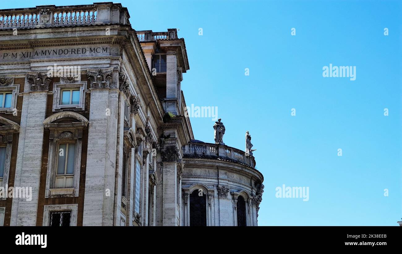 Old buildings of rome hi-res stock photography and images - Alamy