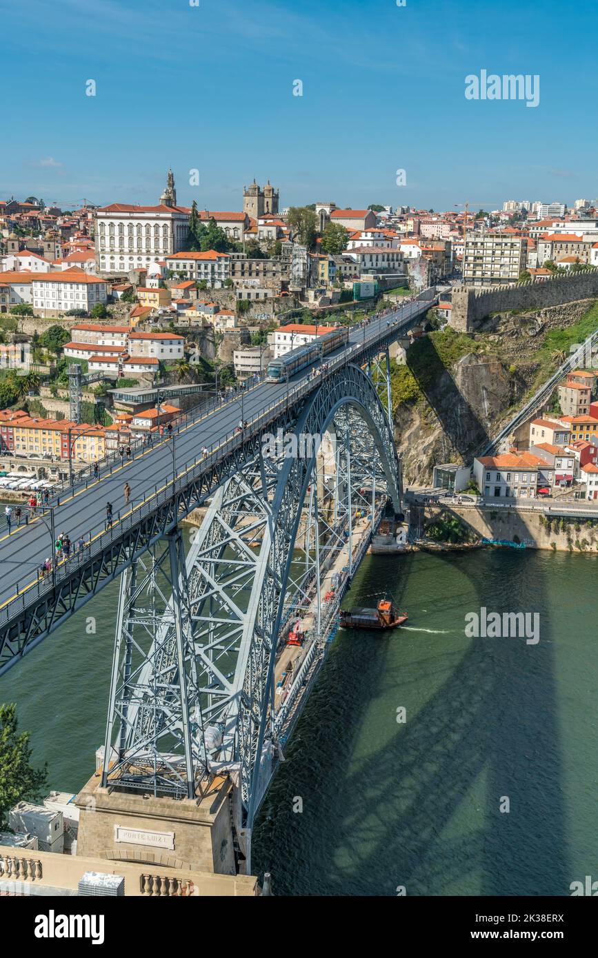 Porto, Portugal - September 23, 2022: A train passing by Dom Luis I ...