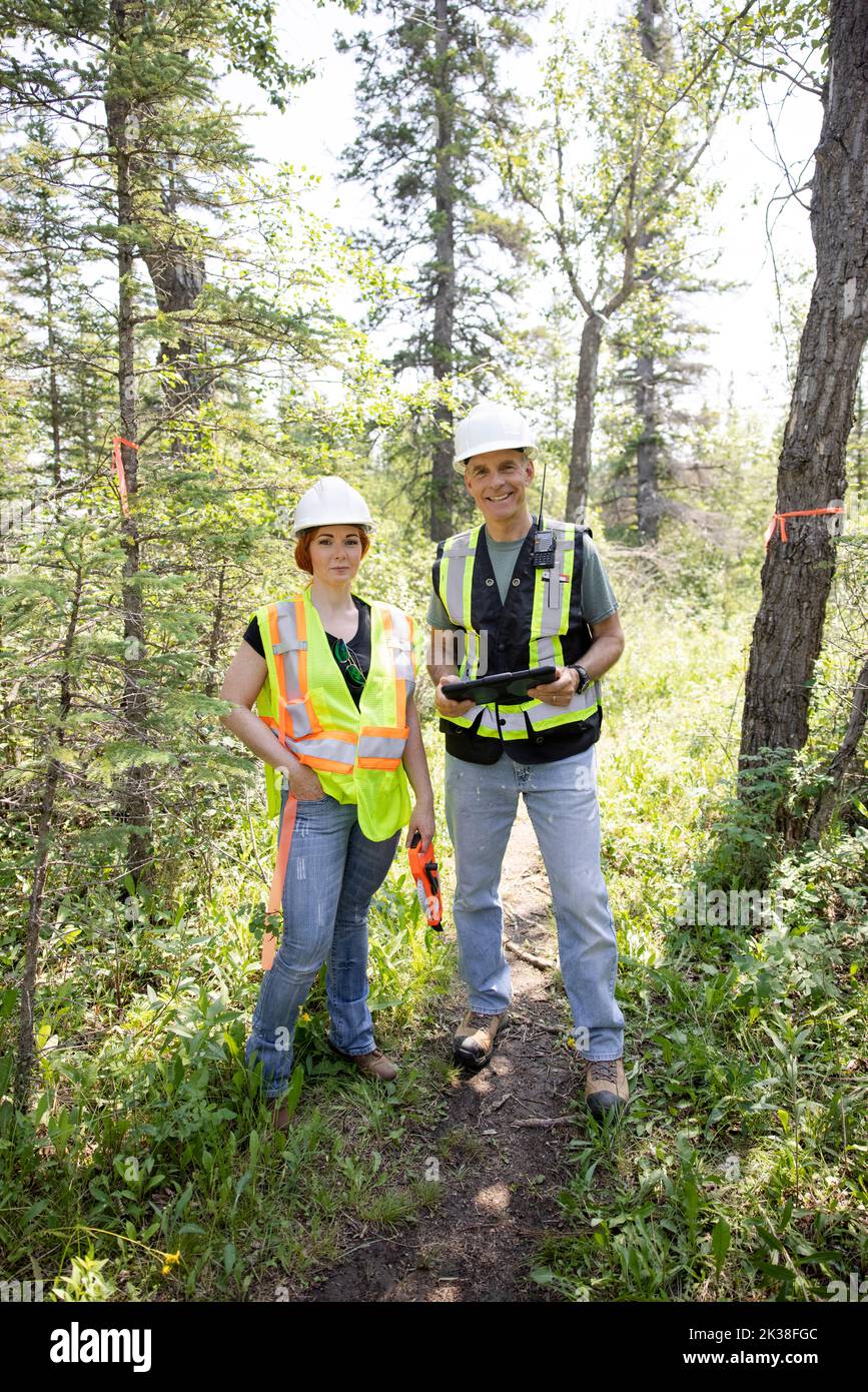 Hard had workers hi-res stock photography and images - Alamy