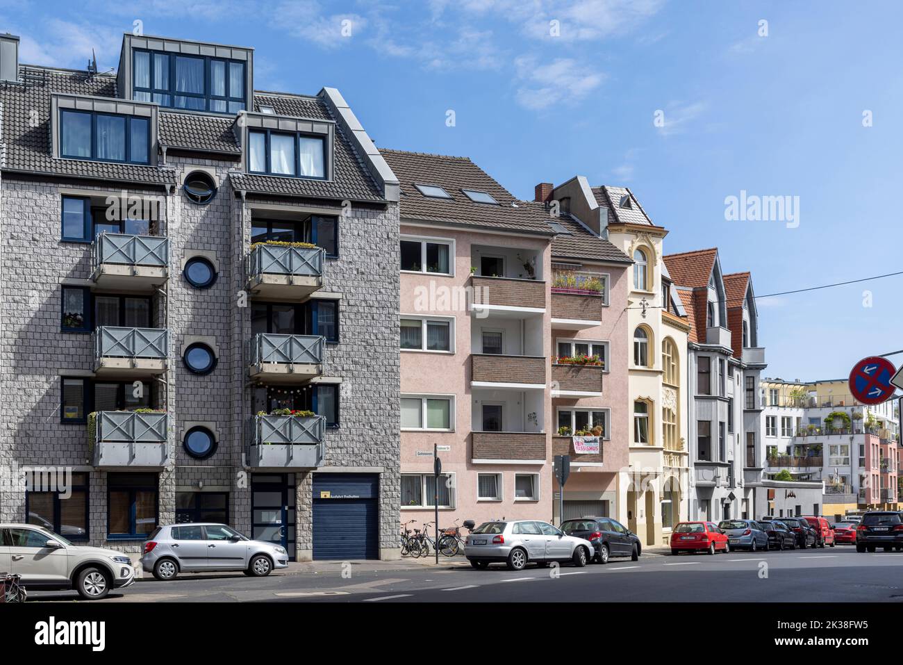 Versatile architecture in German city of Cologne Stock Photo - Alamy