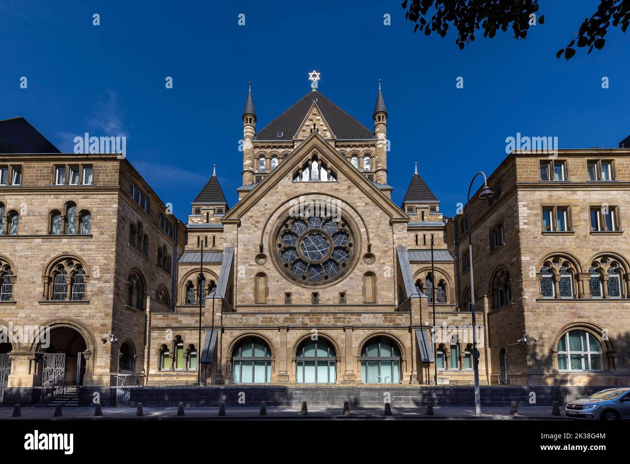 Synagogue in a house hi-res stock photography and images - Alamy