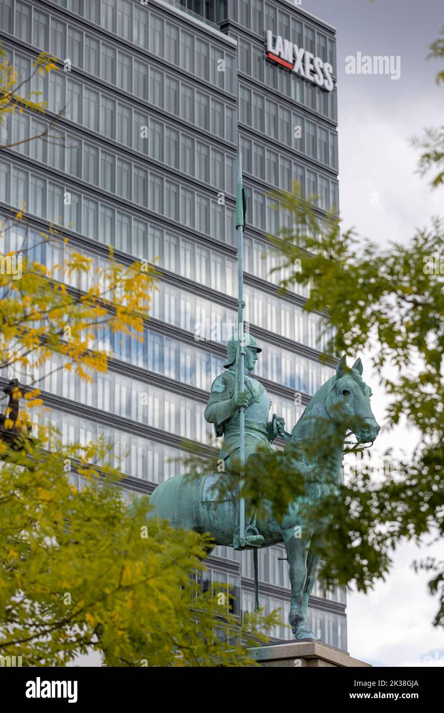 Lanxess headquarters in Cologne on a bright day Stock Photo - Alamy