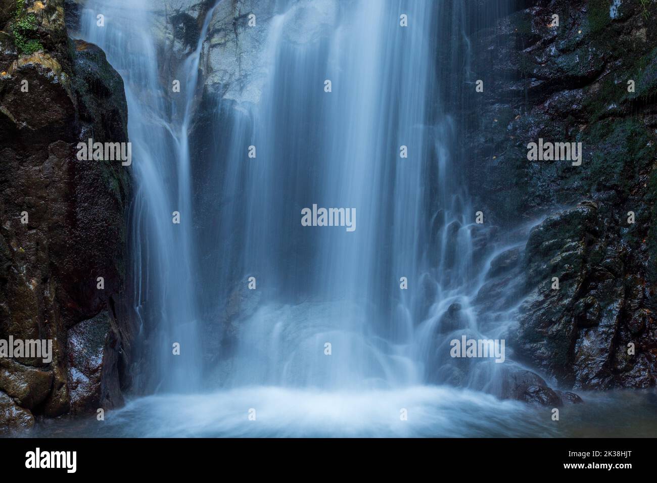 Inegol, Bursa, Turkey - September 2022: Oylat Waterfall, Long exposure ...