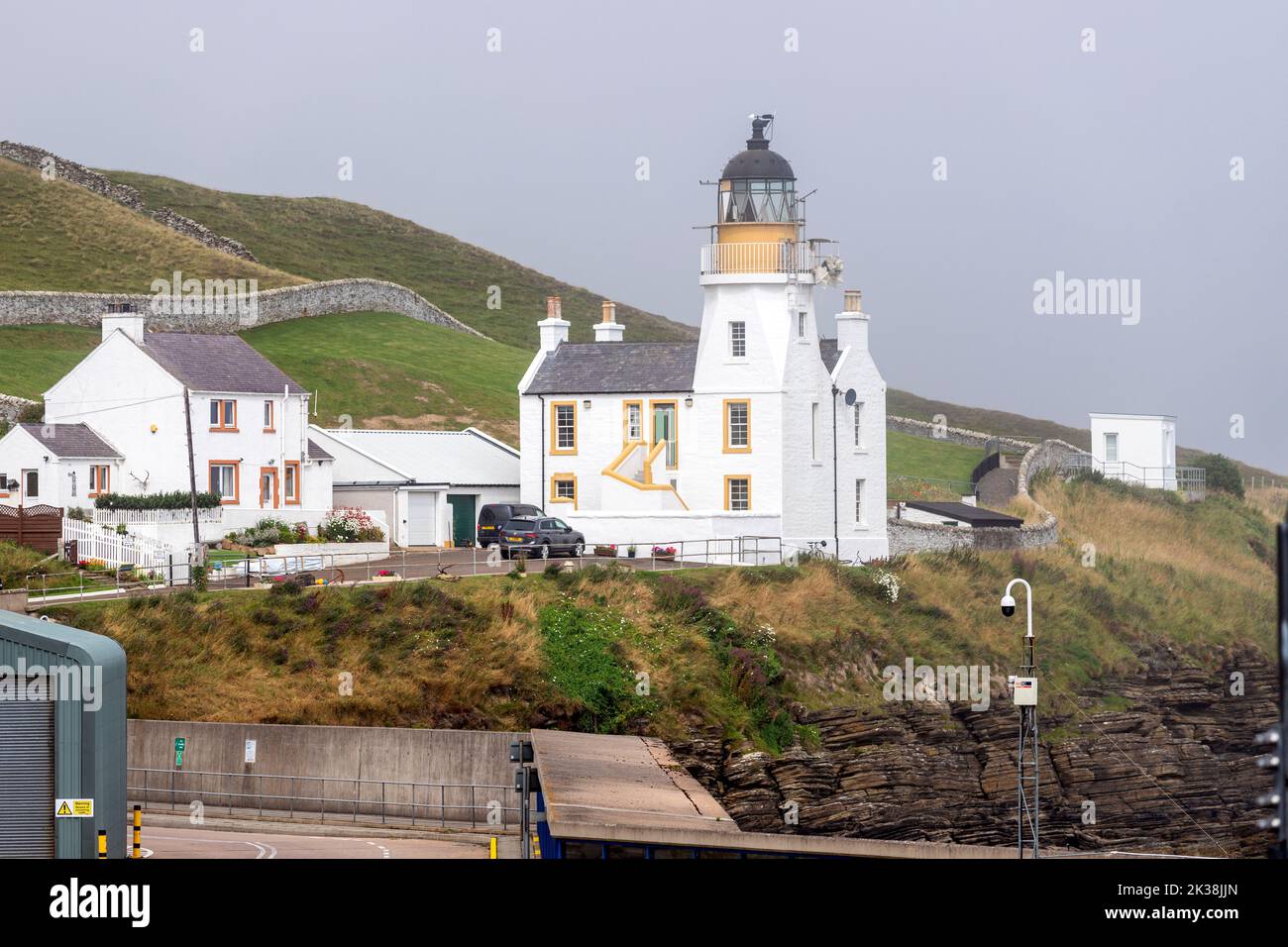 Holburn Head Lighthouse, Scrabster, Thurso Bay, Caithness, Scotland, UK ...