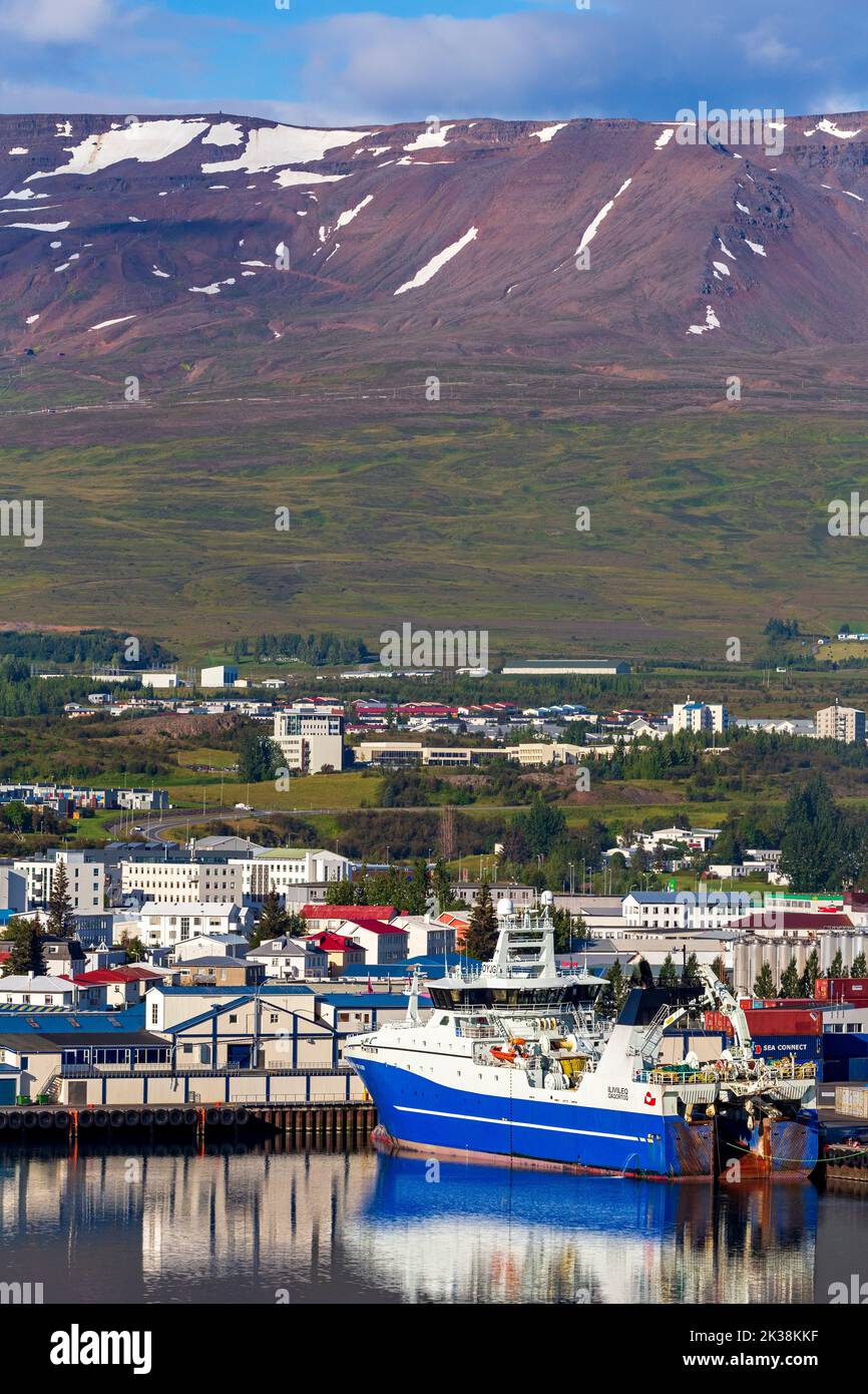 Iceland boat docks hi-res stock photography and images - Alamy