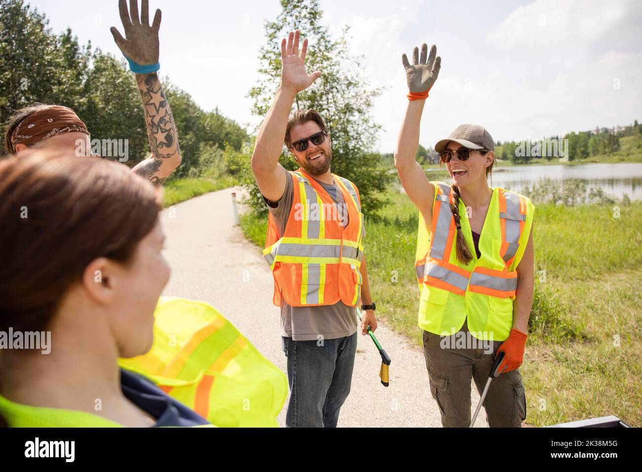 Pick up litter hi-res stock photography and images - Alamy