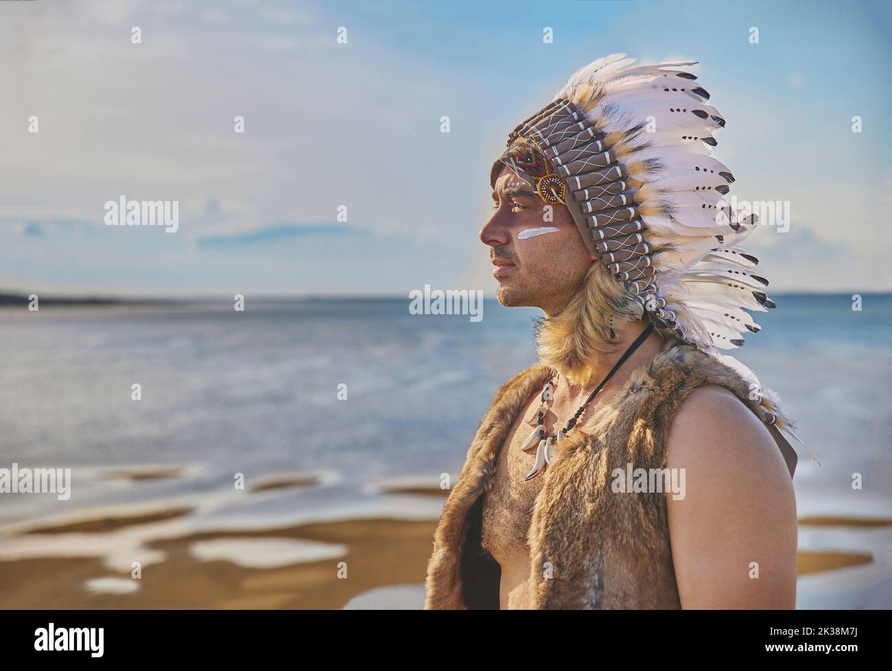 Native american indian animal skin hi-res stock photography and images ...