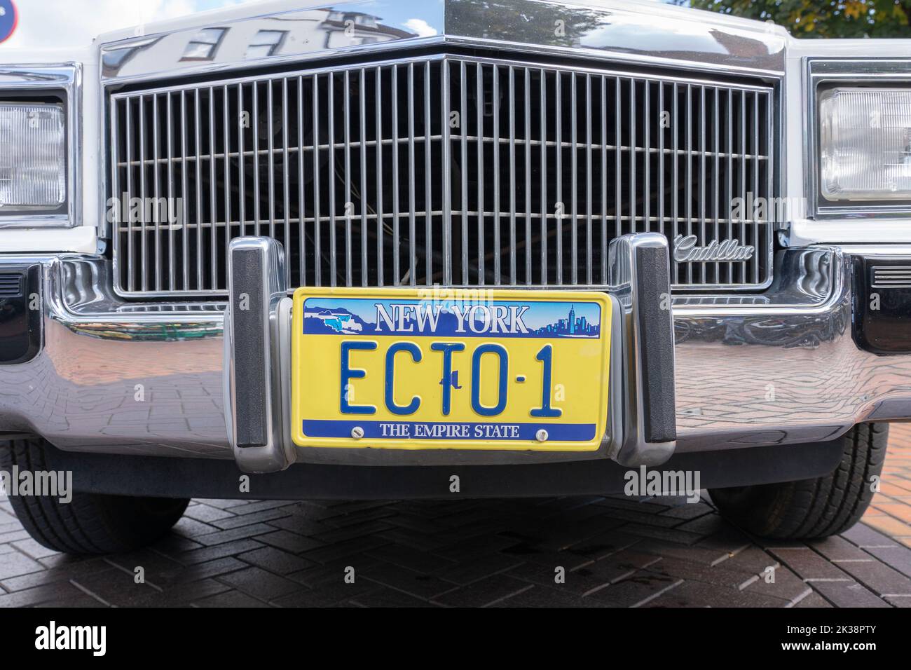 Replica ghostbusters car hi-res stock photography and images - Alamy