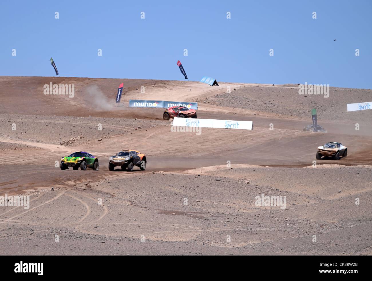 Neom mclaren xe team hi-res stock photography and images - Alamy